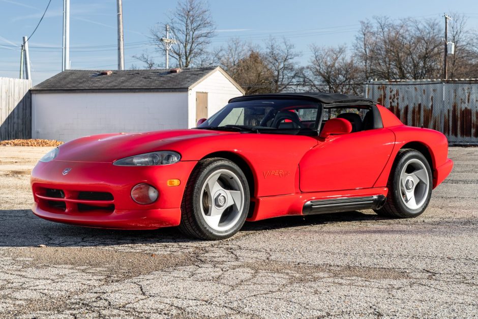 1993 Dodge Viper RT/10 VIN 1B3BR65EXPV200338 | Hagerty Valuation Tools