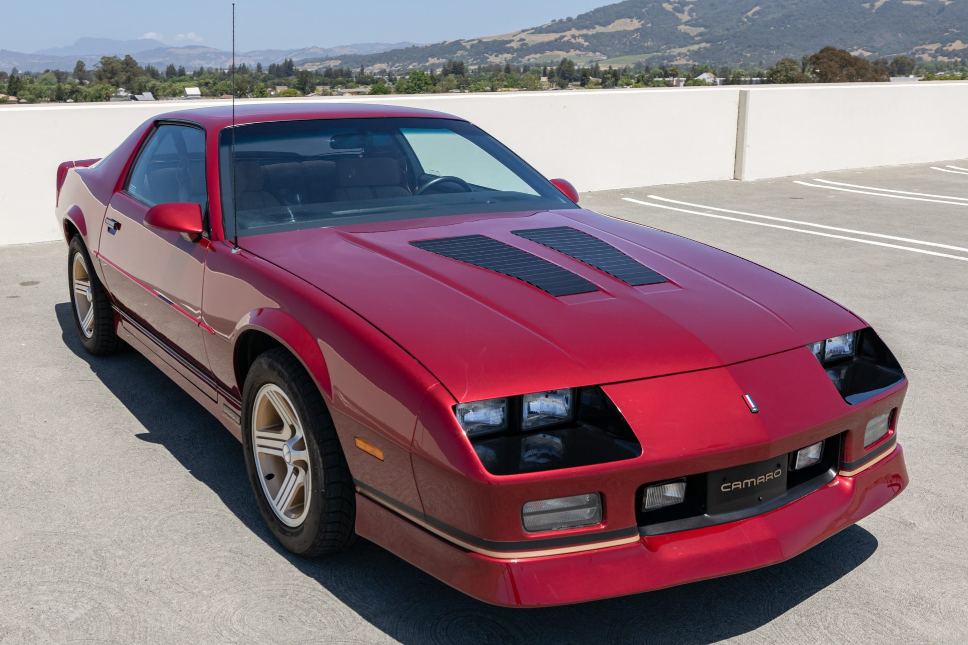 1990 Chevrolet Camaro IROC-Z VIN 1G1FP2385LL126921 | Hagerty Valuation ...
