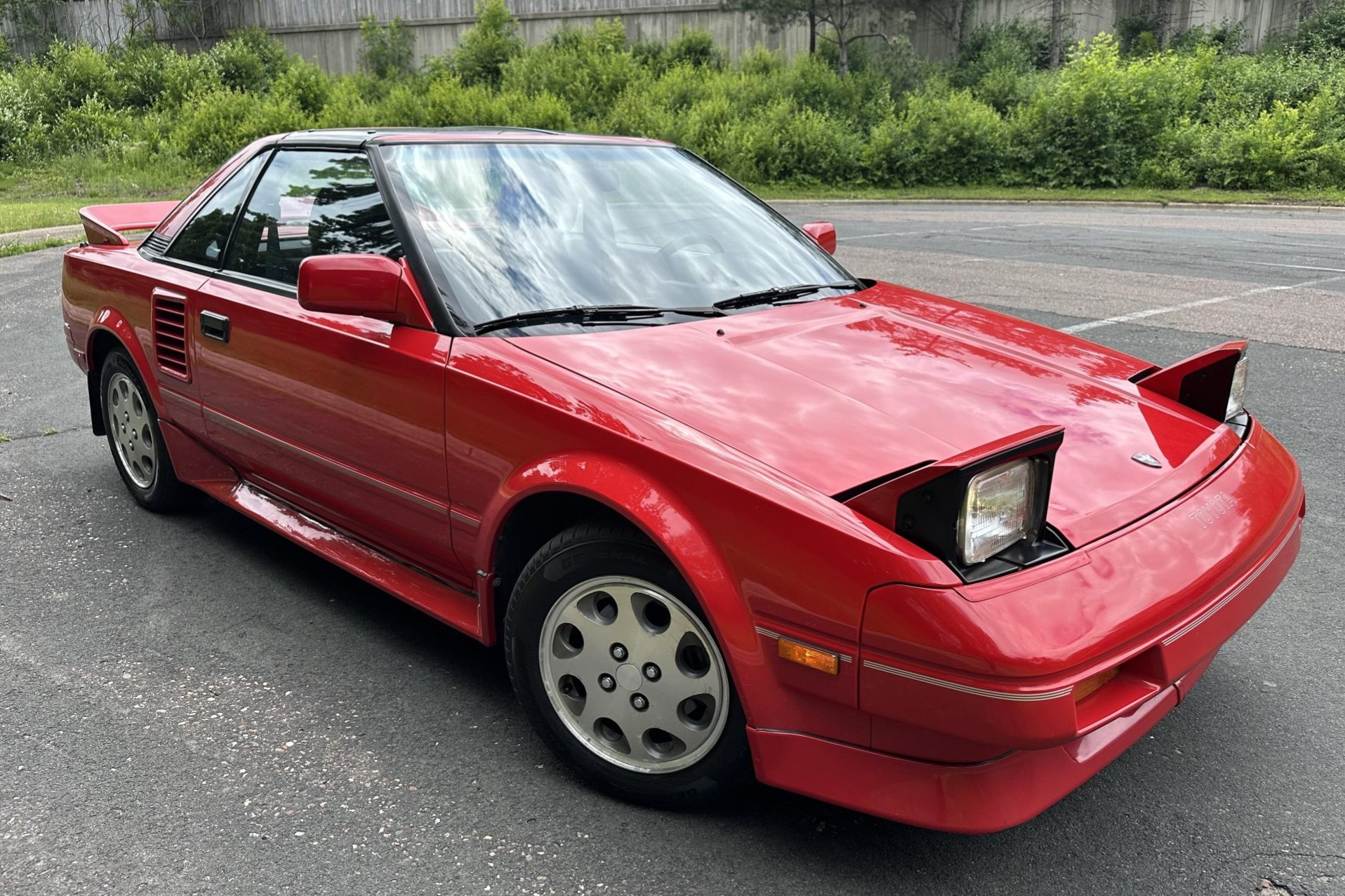 1988 Toyota MR2 T-Bar SC VIN JT2AW16J9J0131818 | Hagerty Valuation Tools