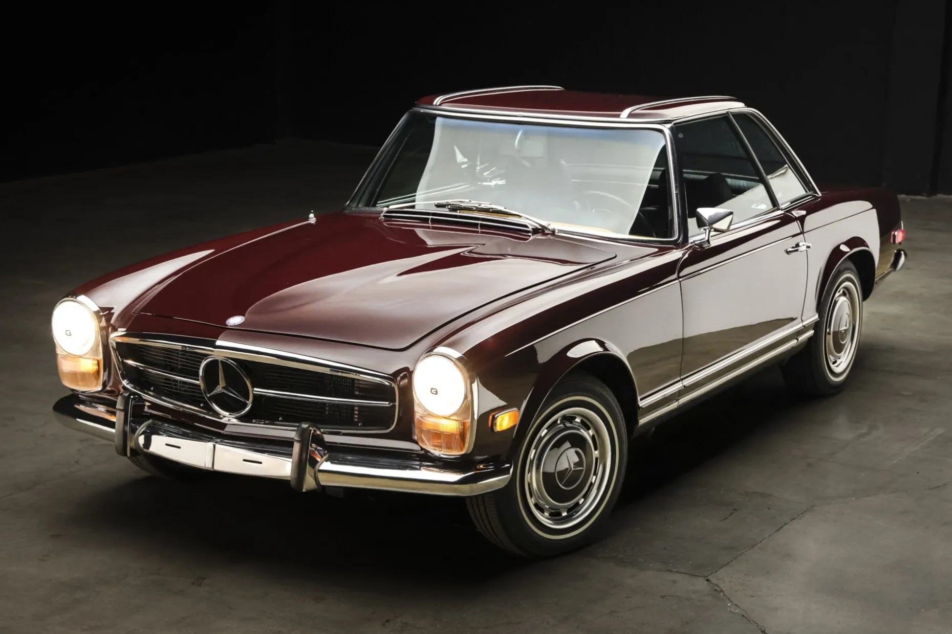 1971 Mercedes-Benz 280SL VIN 11304410022422 | Hagerty Valuation Tools