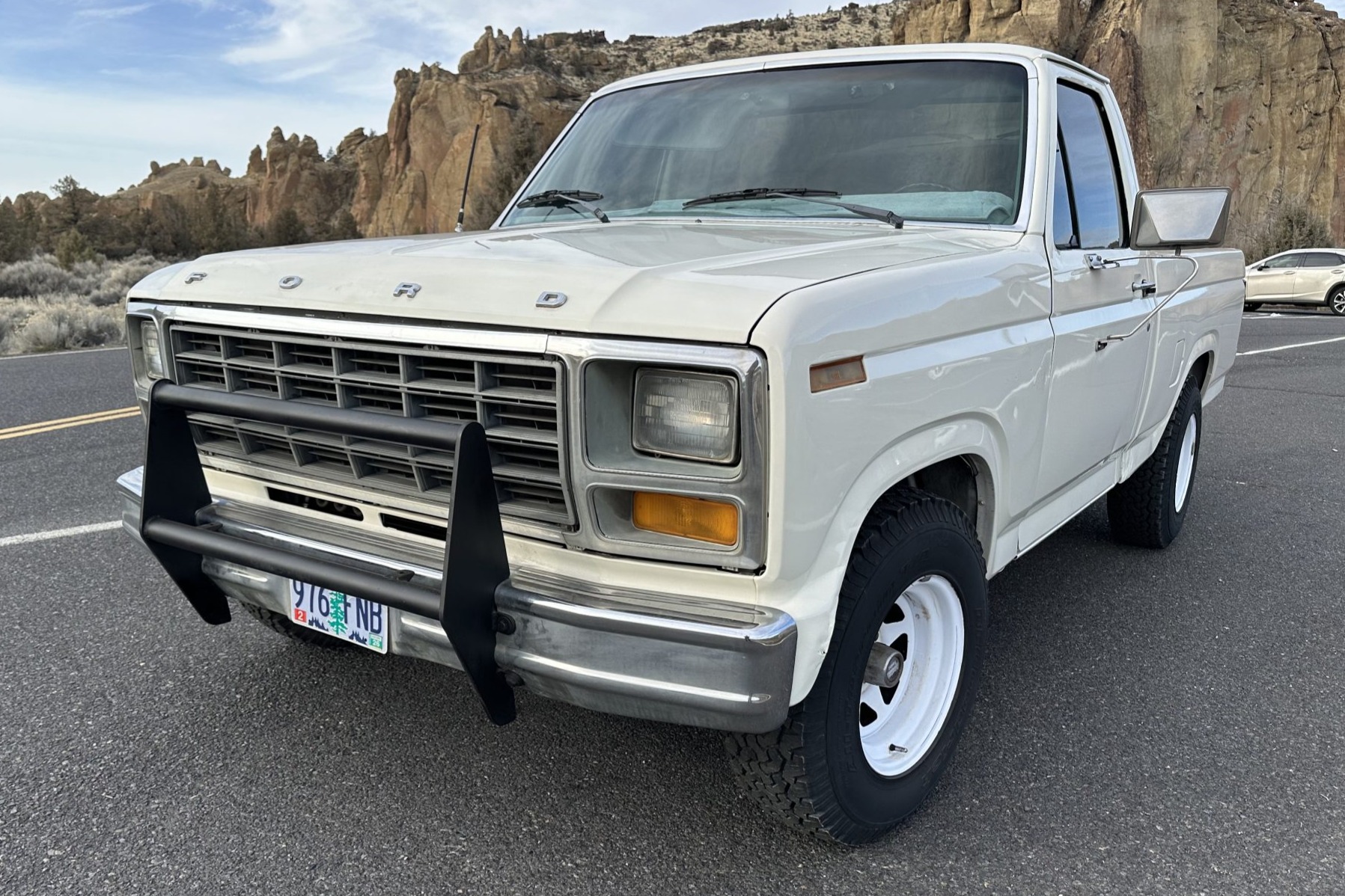 1981 Ford F-100 1/2 Ton VIN 1FTCF10E3BRA38334 | Hagerty Valuation Tools