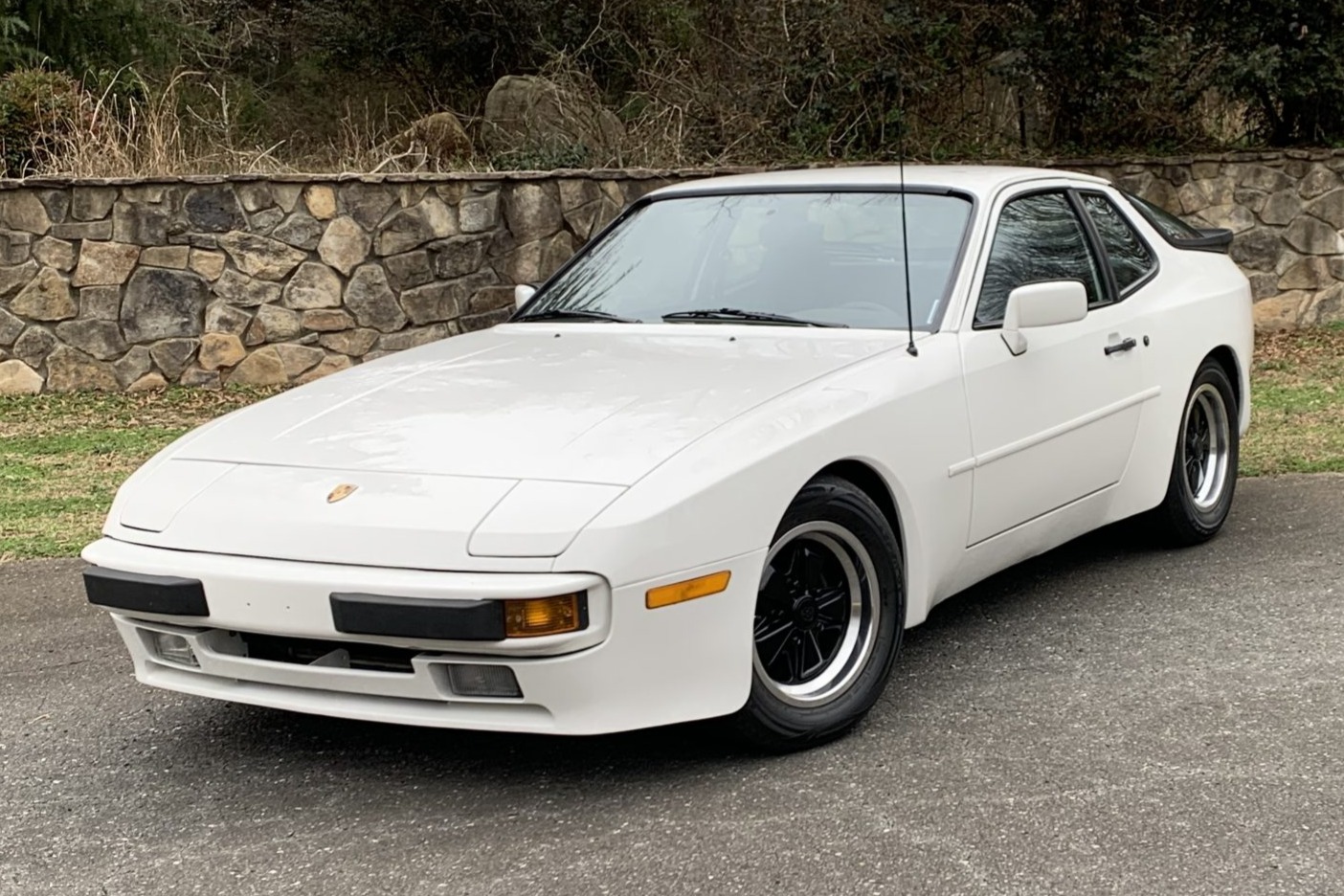 1984 Porsche 944 VIN WP0AA0949EN455771 | Hagerty Valuation Tools