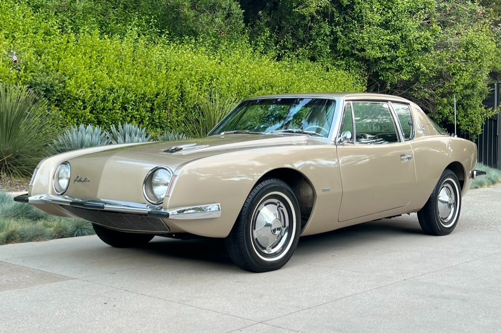 1963 Studebaker Avanti VIN 63R2029 | Hagerty Valuation Tools