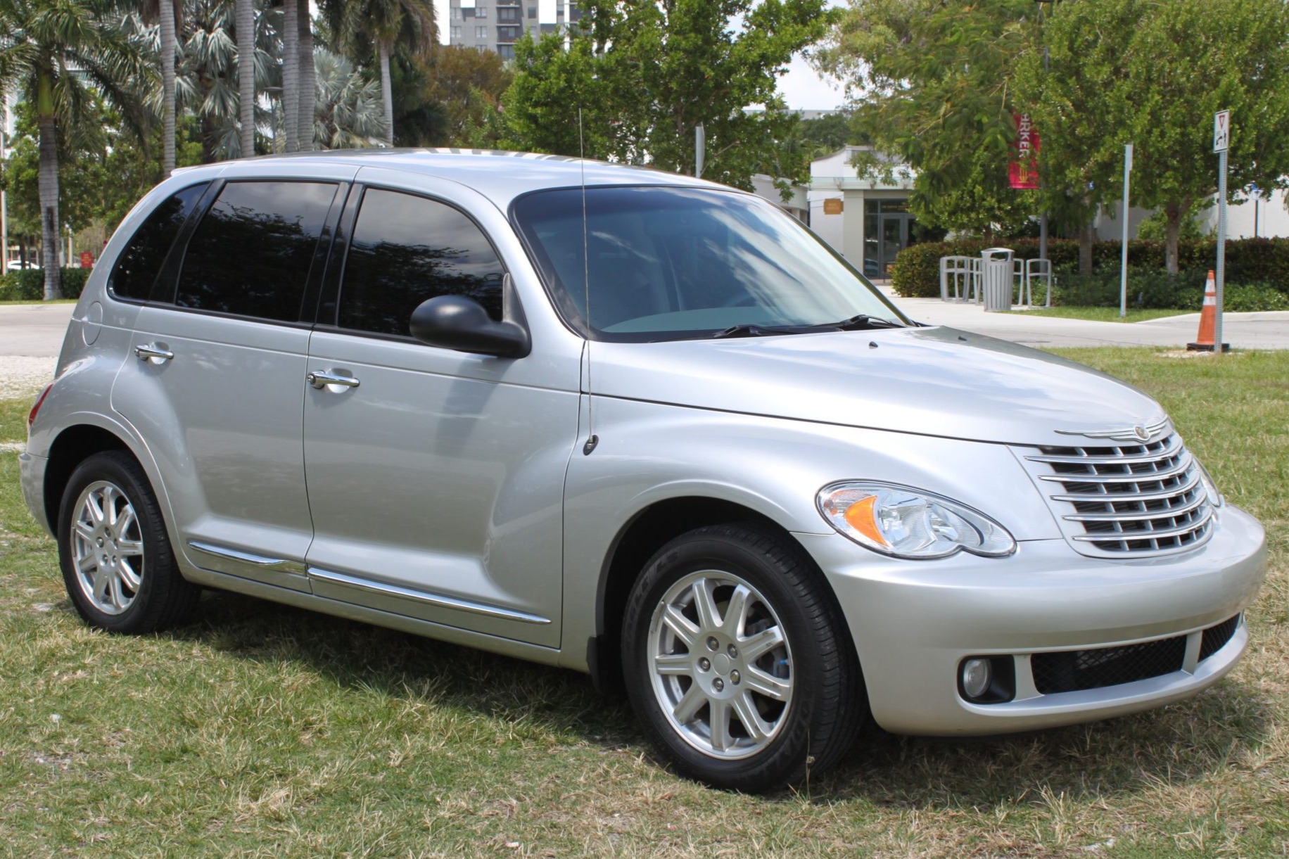 2010 Chrysler PT Cruiser (Truck) VIN 3A4GY5F96AT143835 | Hagerty ...