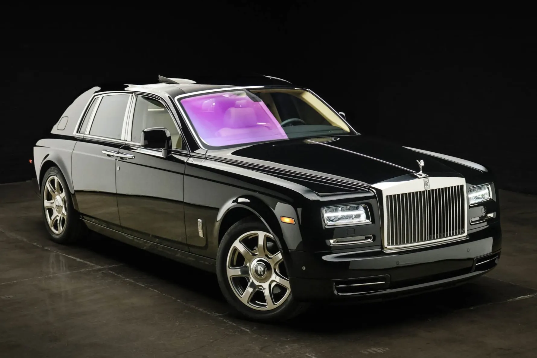 2013 Rolls-Royce Phantom VIN SCA681S58DUX72947 | Hagerty Valuation Tools