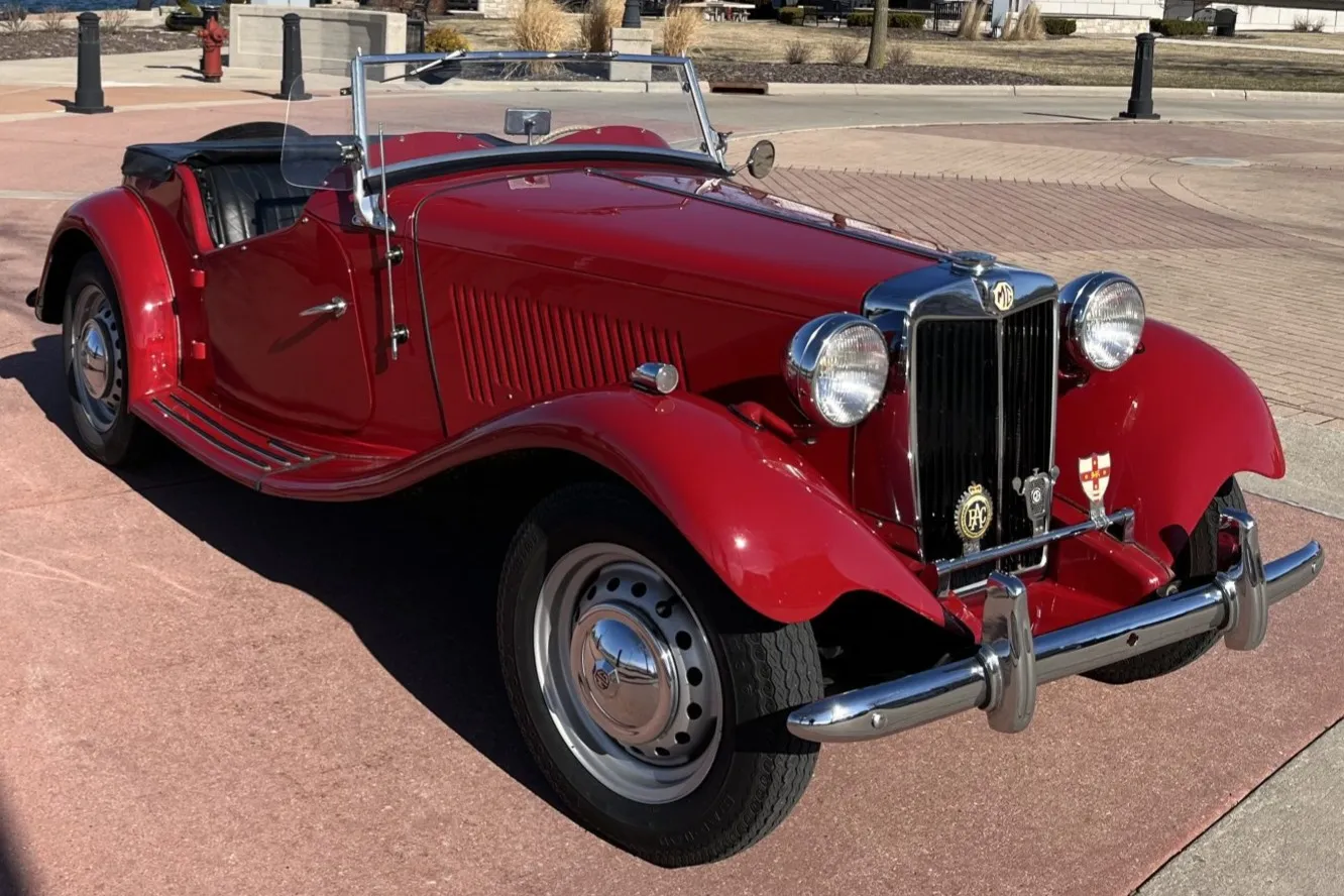 1952 MG TD VIN TD16815 | Hagerty Valuation Tools