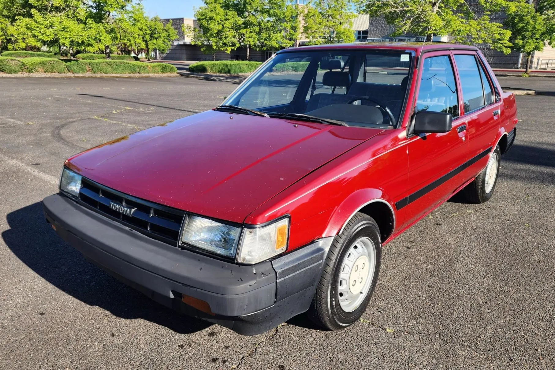 1986 Toyota Corolla Deluxe VIN JT2AE82E6G3352269 | Hagerty Valuation Tools
