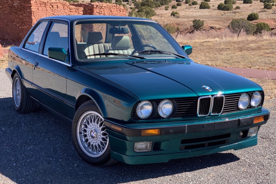 1991 BMW 325i VIN WBAAA2312MEC53525 | Hagerty Valuation Tools