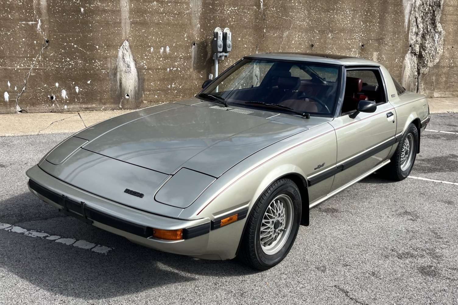 1983 Mazda RX-7 VIN JM1FB3313D0739086 | Hagerty Valuation Tools