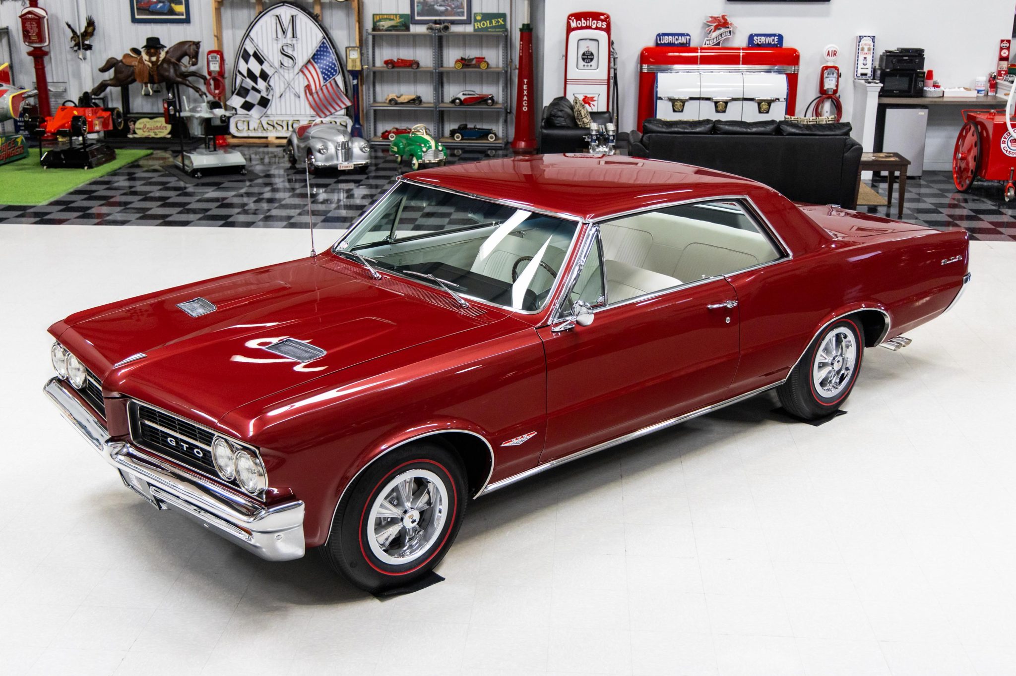 1964 Pontiac LeMans GTO VIN 824M17135 | Hagerty Valuation Tools