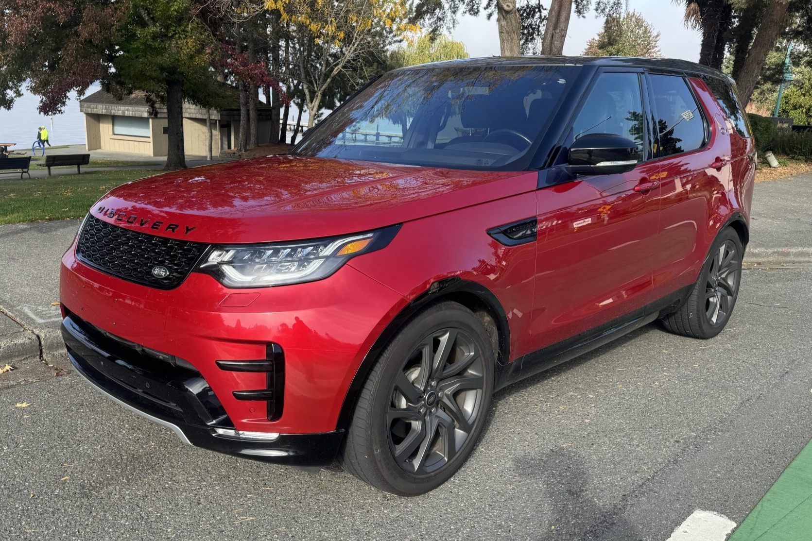 2017 Land Rover Discovery HSE AWD VIN SALRRBBK1HA018495 | Hagerty ...