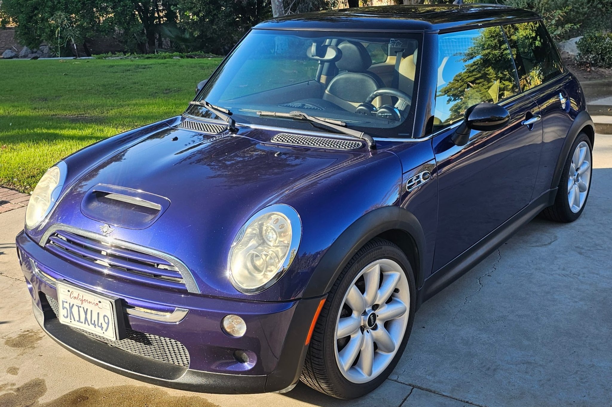 2005 Mini Cooper S VIN WMWRE33455TD97851 | Hagerty Valuation Tools