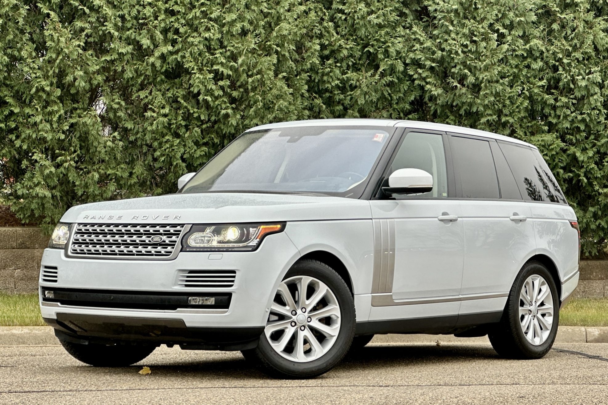 2016 Land Rover Range Rover HSE VIN SALGS2KF5GA258131 | Hagerty ...