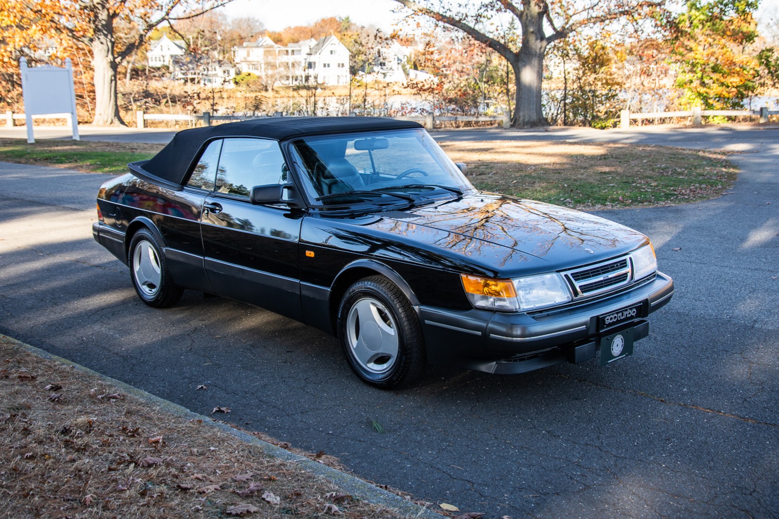 1988 Saab 900 Turbo VIN YS3AT76L7J7034301 | Hagerty Valuation Tools