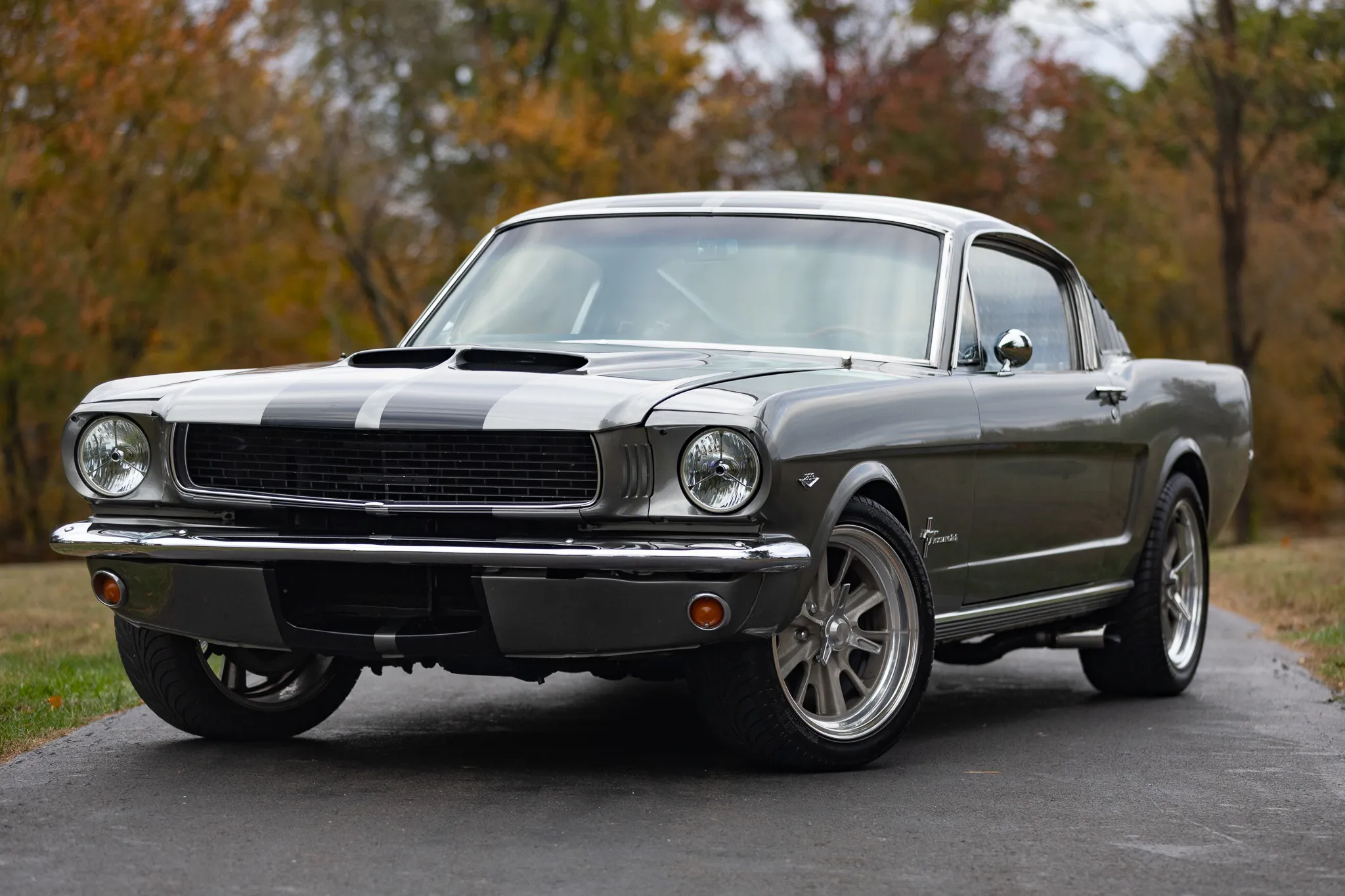 1965 Ford Mustang VIN 5R09C226594 | Hagerty Valuation Tools