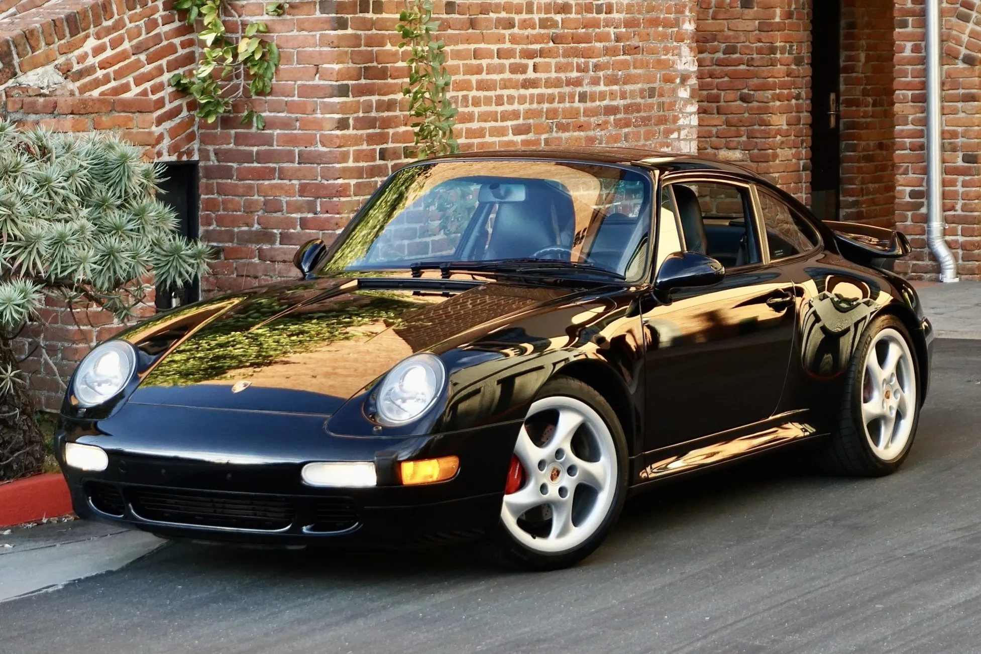 1997 Porsche 911 Turbo S VIN WP0AC2992VS375974 | Hagerty Valuation Tools