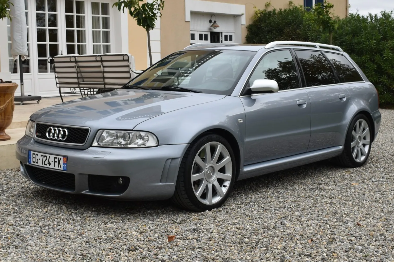 2000 Audi RS4 Avant Quattro VIN WUAZZZ8DZ1N901038 | Hagerty Valuation Tools