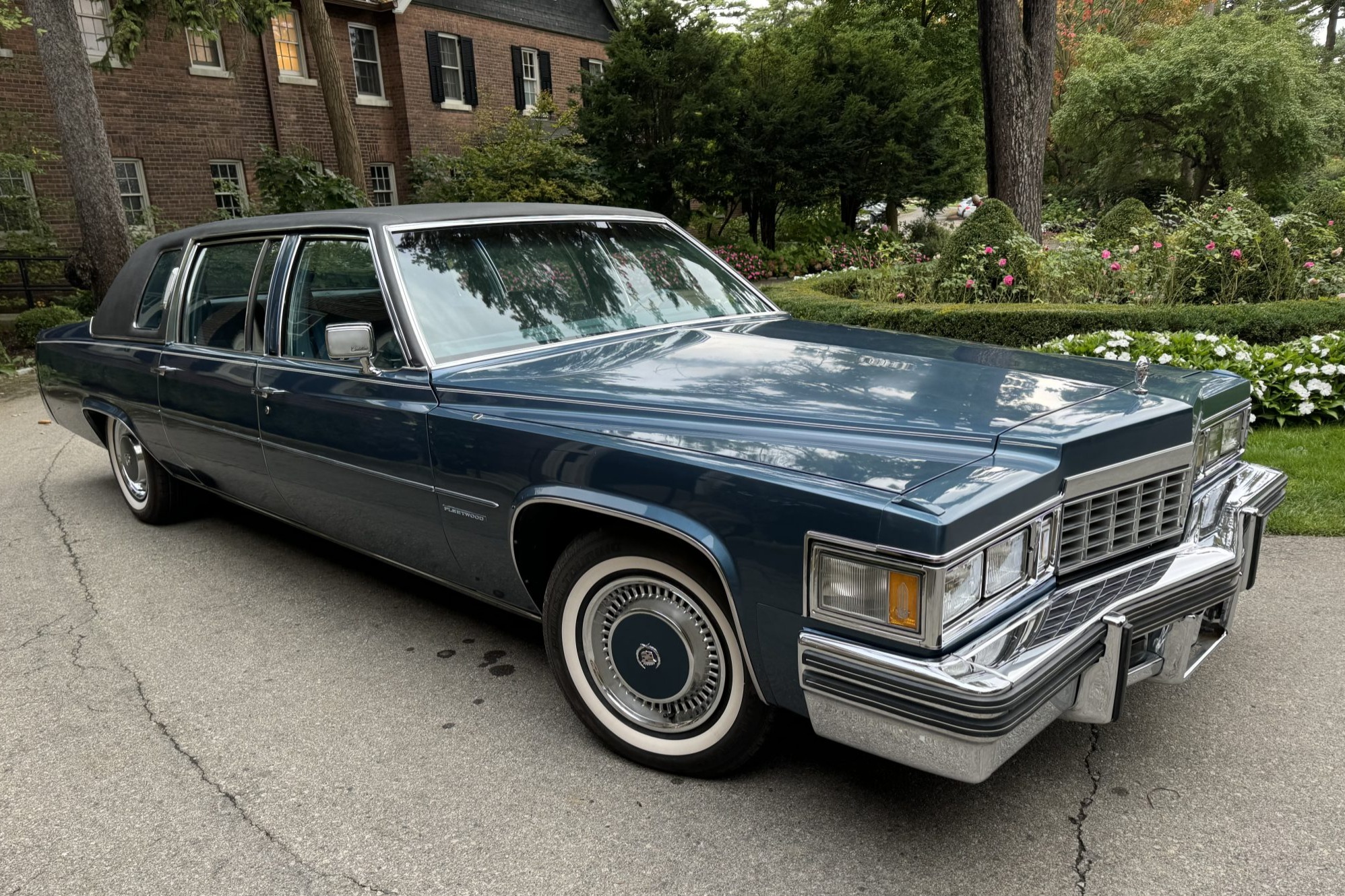 1977 Cadillac Fleetwood VIN 6F23S7Q143920 | Hagerty Valuation Tools