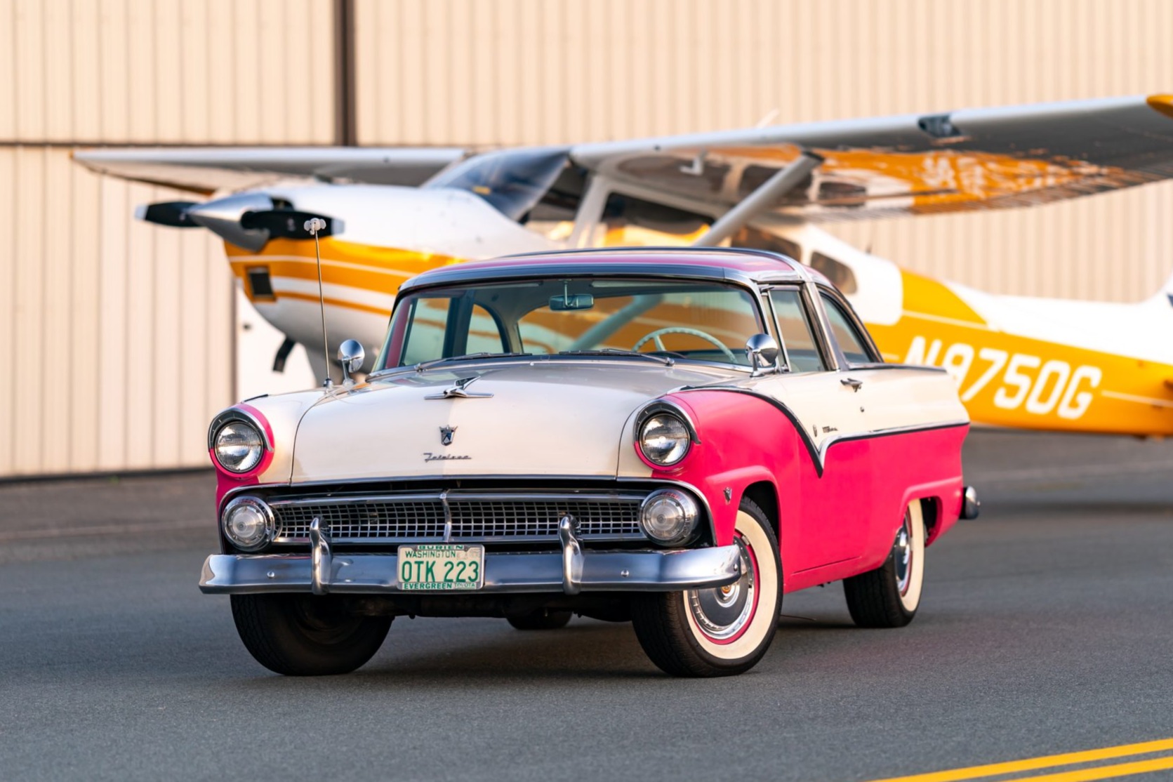 1955 Ford Fairlane Crown Victoria VIN U5RW137243 | Hagerty Valuation Tools