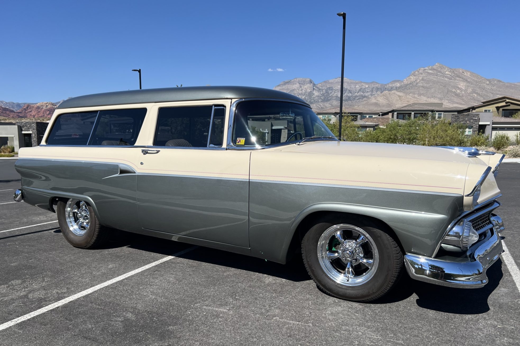 1955 Ford Customline Ranch Wagon VIN U5PR124587 | Hagerty Valuation Tools