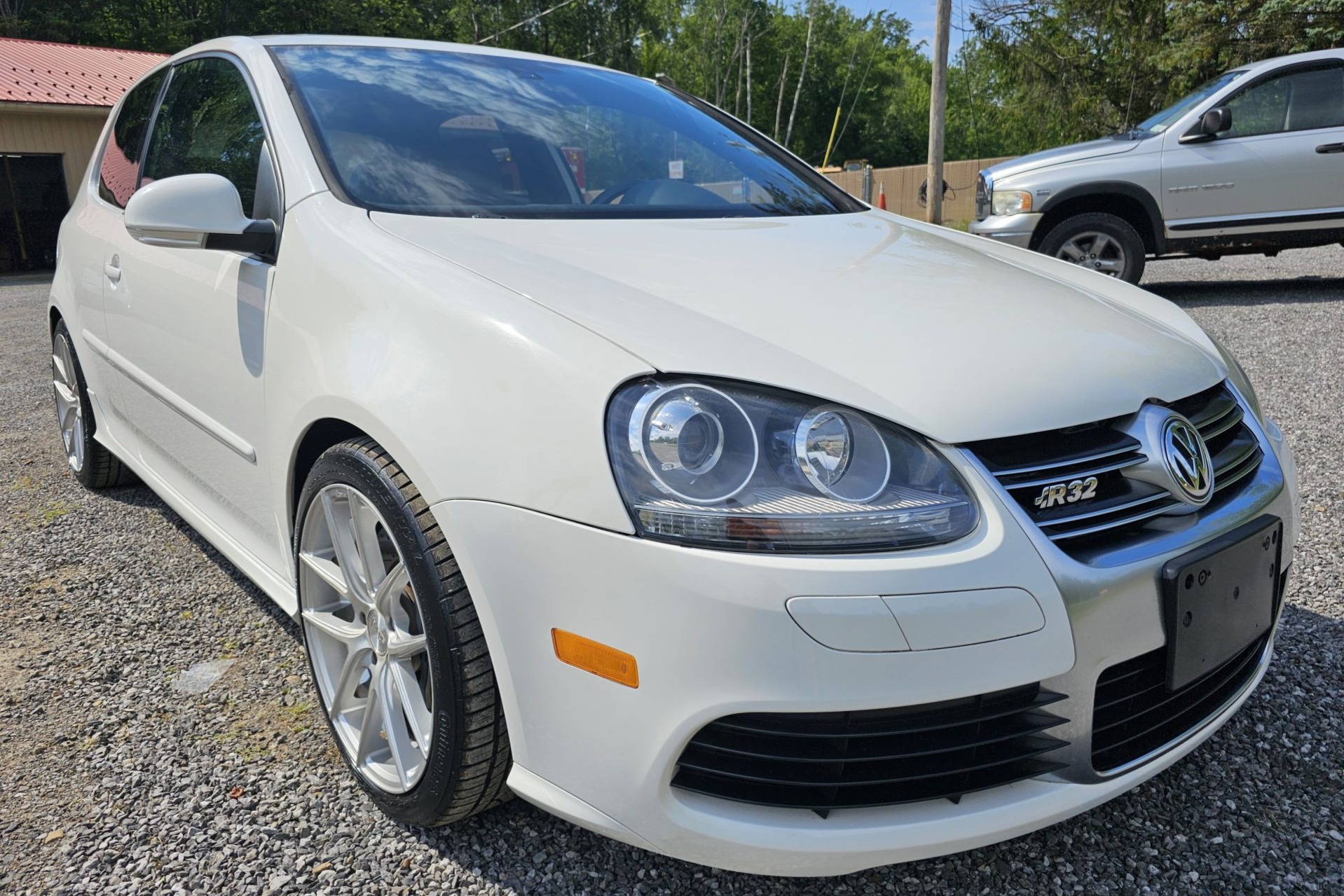 2008 Volkswagen R32 VIN WVWKC71K08W263106 | Hagerty Valuation Tools