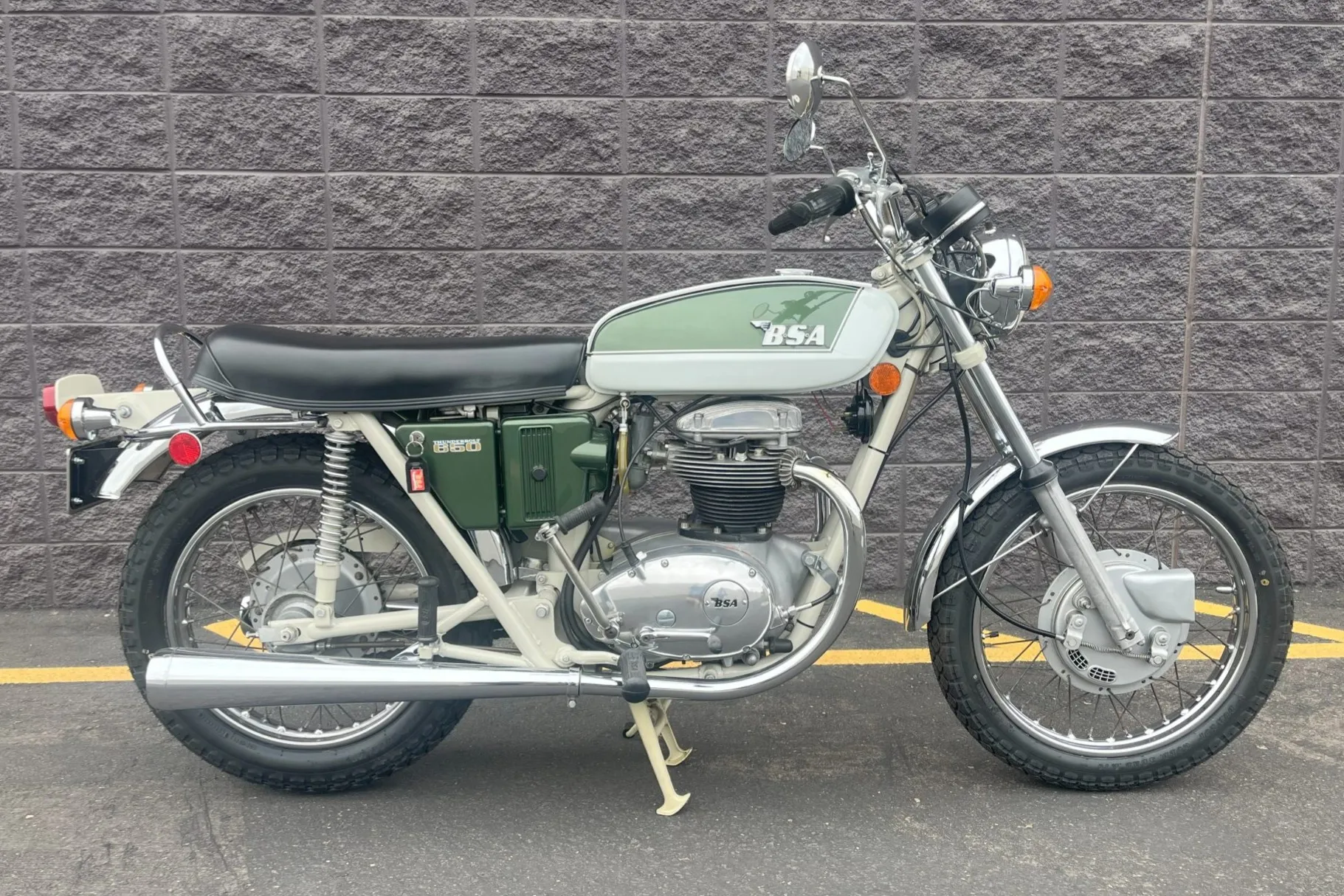 1971 BSA A65 Thunderbolt VIN A65TDE07542 | Hagerty Valuation Tools