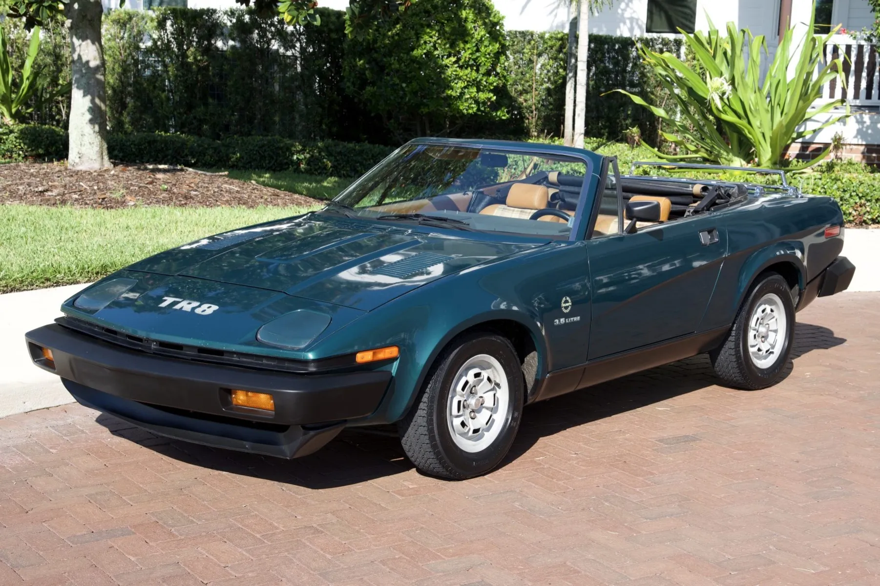 1980 Triumph TR8 VIN TPVDV8AT214986 | Hagerty Valuation Tools