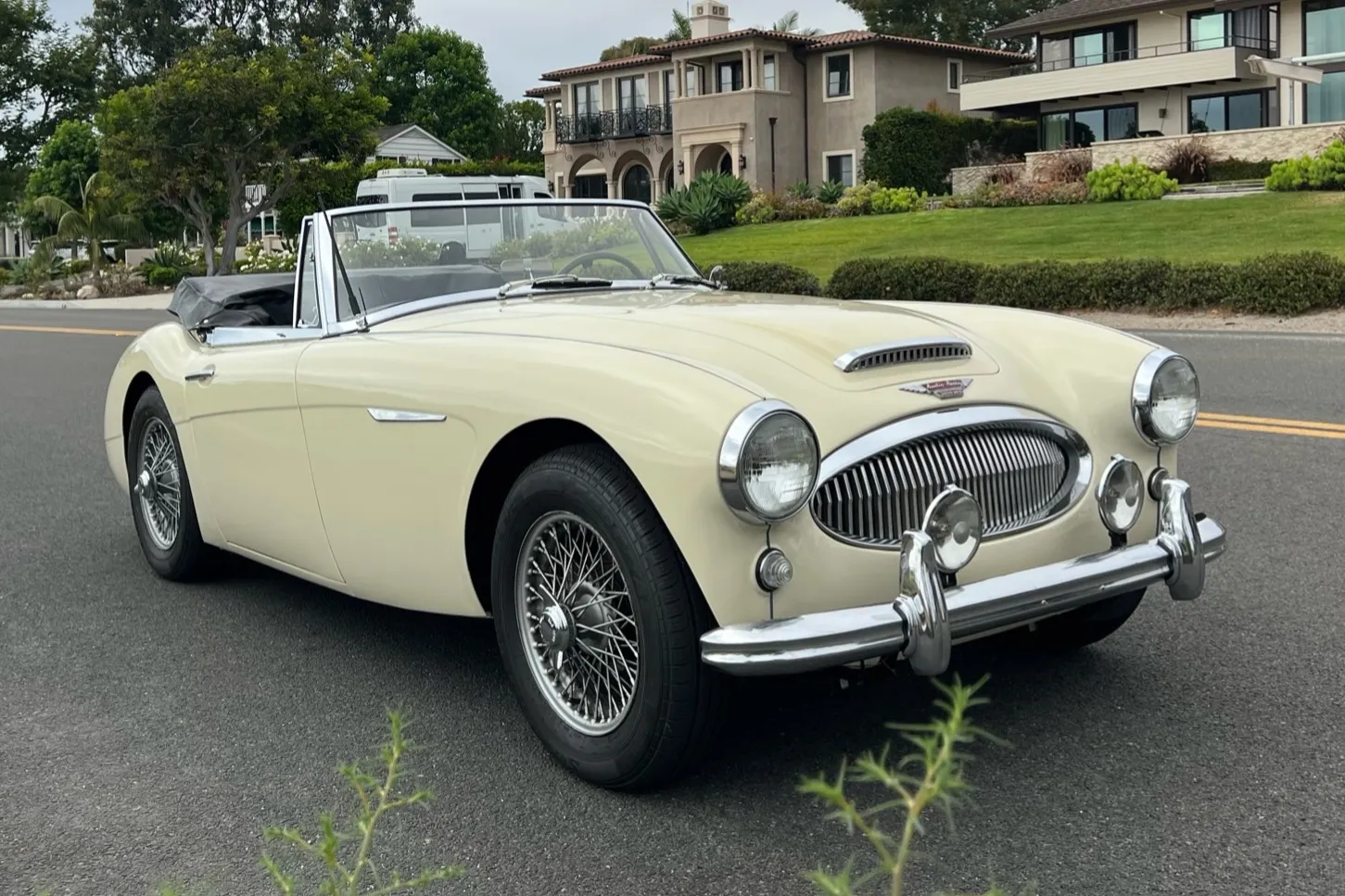 1963 Austin-Healey 3000 Mk II BJ7 VIN HBJ7L21503 | Hagerty Valuation Tools