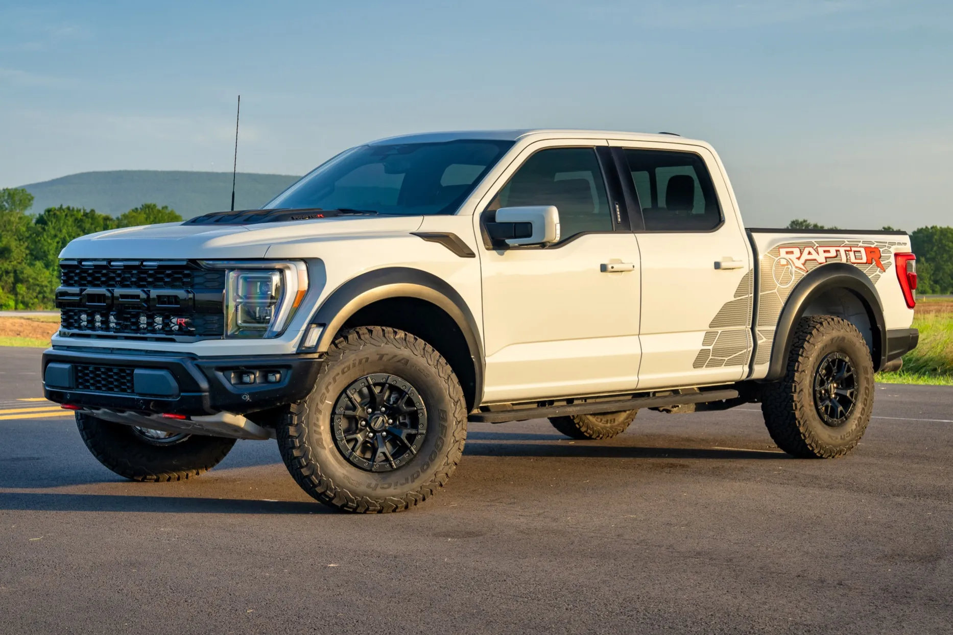 2023 Ford F-150 Raptor R VIN 1FTFW1RJ8PFB34935 | Hagerty Valuation Tools