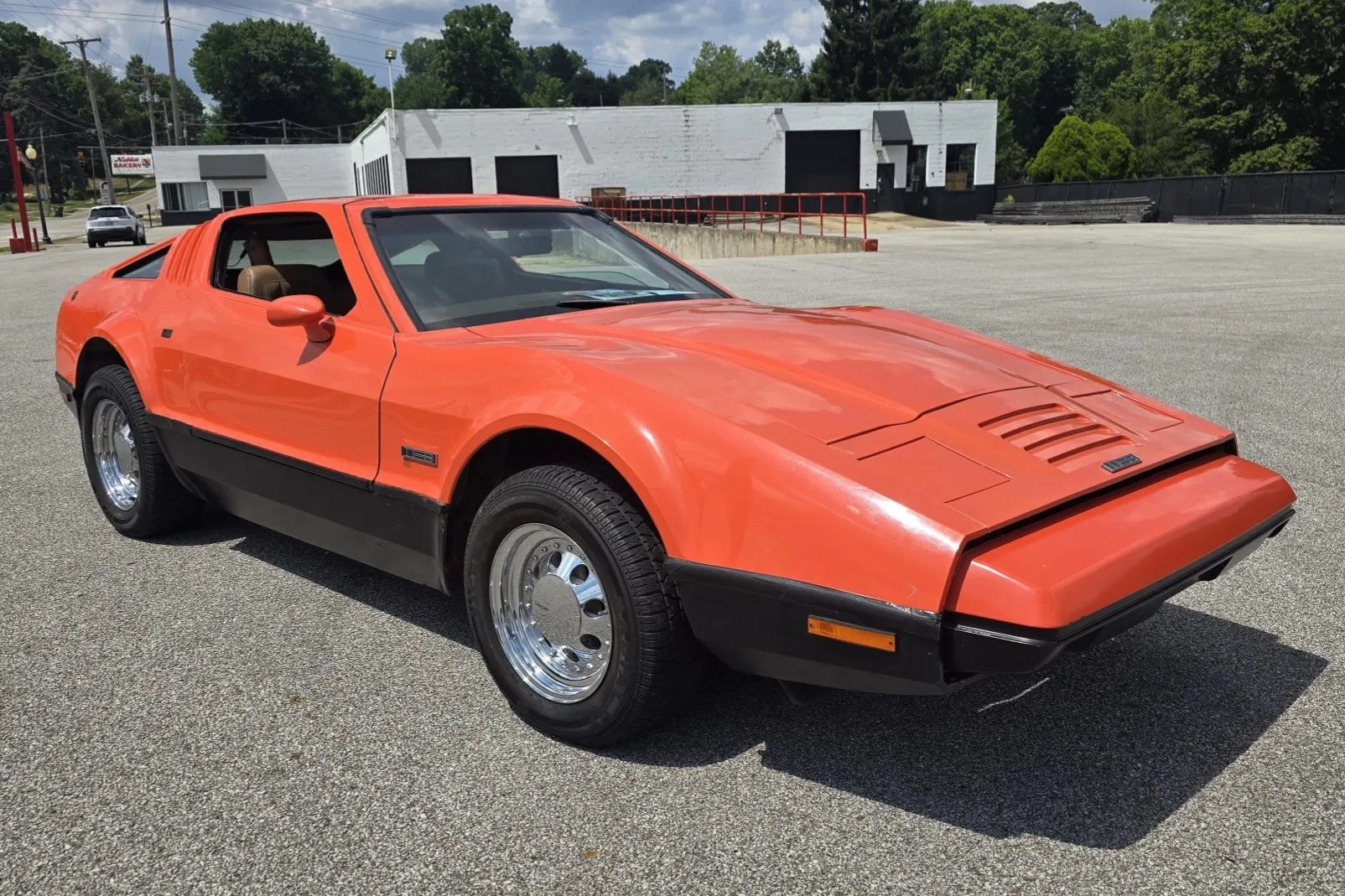 1975 Bricklin SV-1 VIN 00011BX5S000885 | Hagerty Valuation Tools
