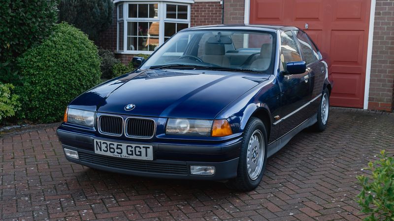 1995 BMW 328i Touring | Hagerty Valuation Tools