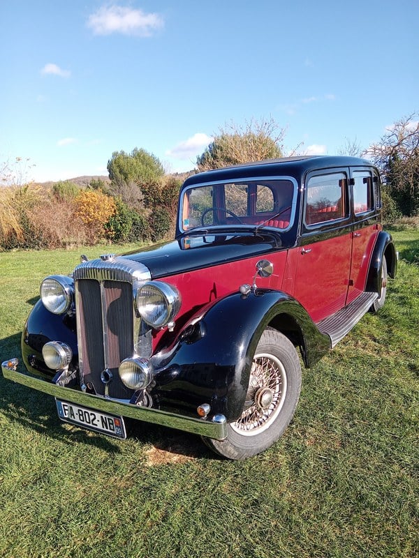 1939 Daimler EL24 VIN 48076 | Hagerty Valuation Tools