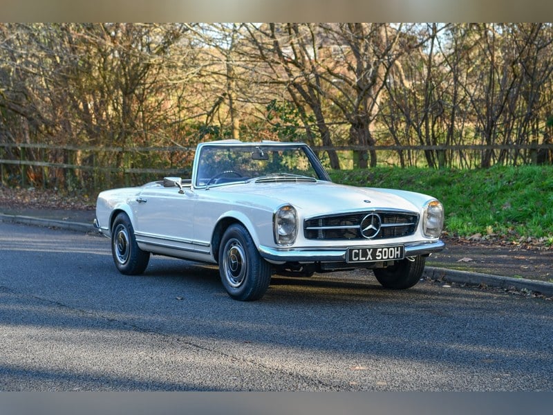 1970 Mercedes-Benz 280SL VIN 113044E13 | Hagerty Valuation Tools