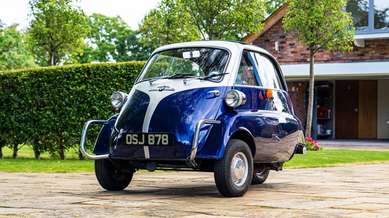 1961 BMW Isetta 300 VIN 329043 | Hagerty Valuation Tools