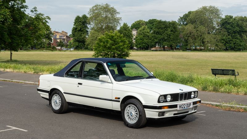 1990 BMW 316i | Hagerty Valuation Tools