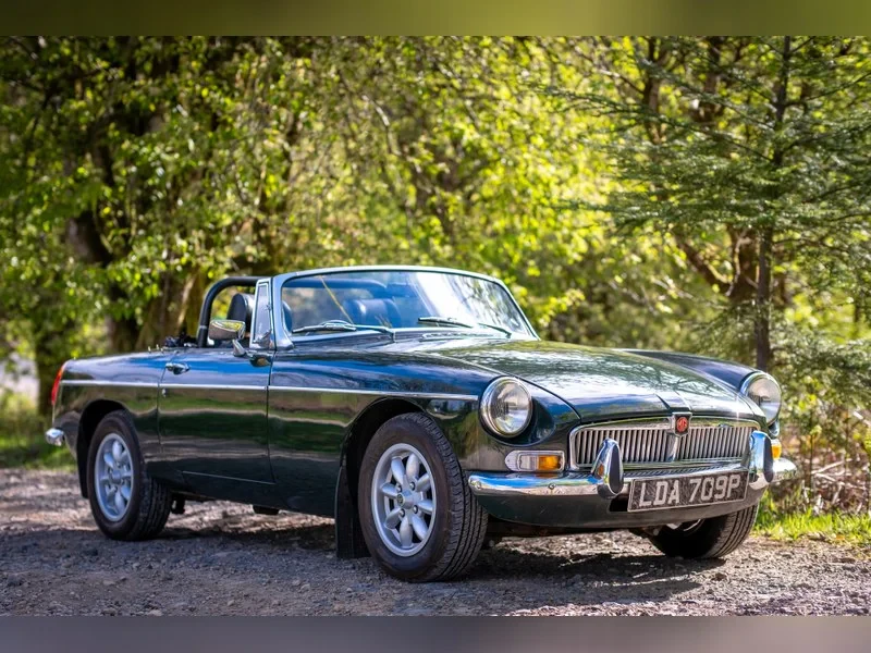 1975 MG MGB VIN GHN5392171G | Hagerty Valuation Tools®