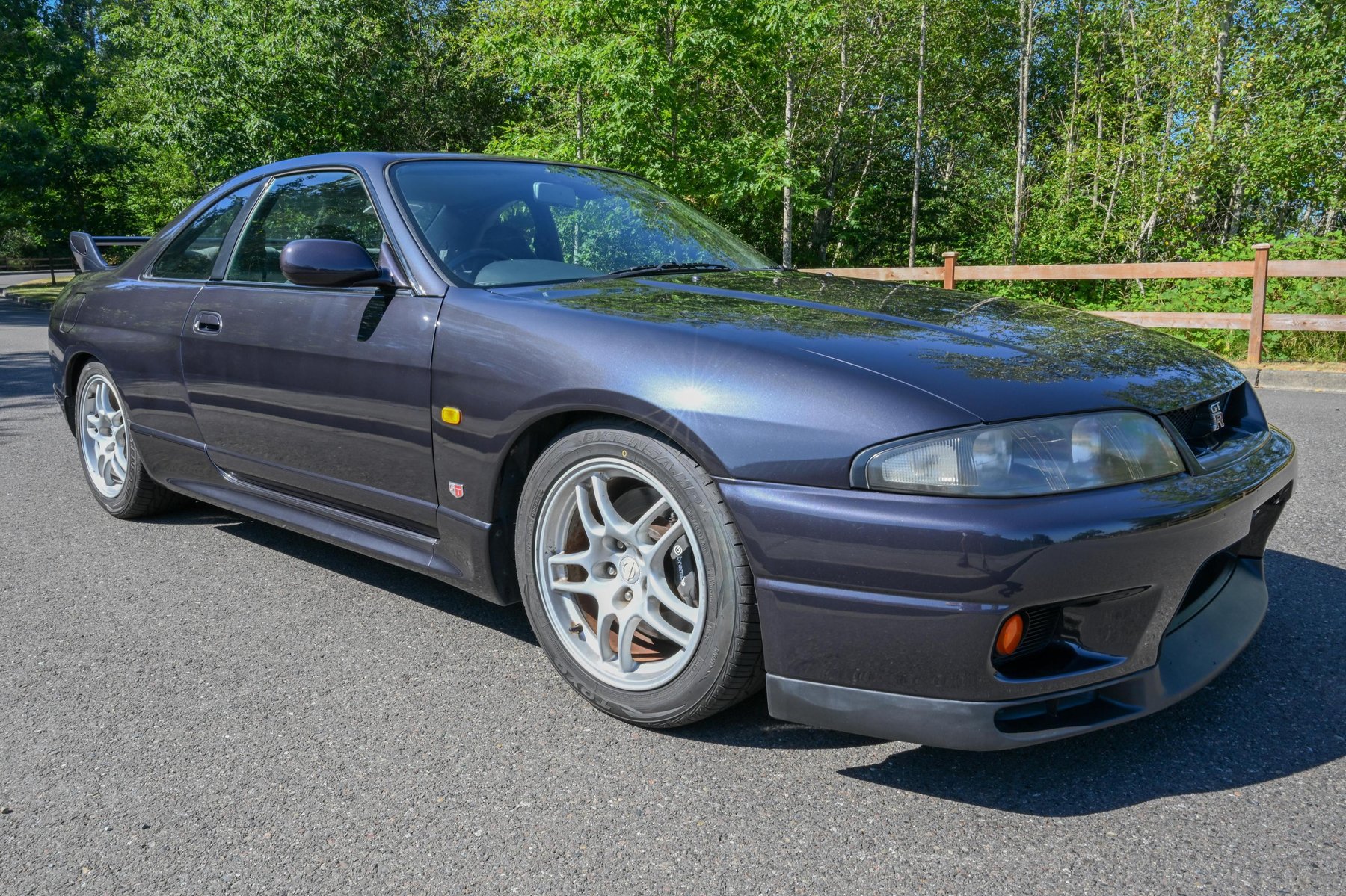 1995 Nissan Skyline GT-R V-Spec VIN BCNR33004882 | Hagerty Valuation Tools