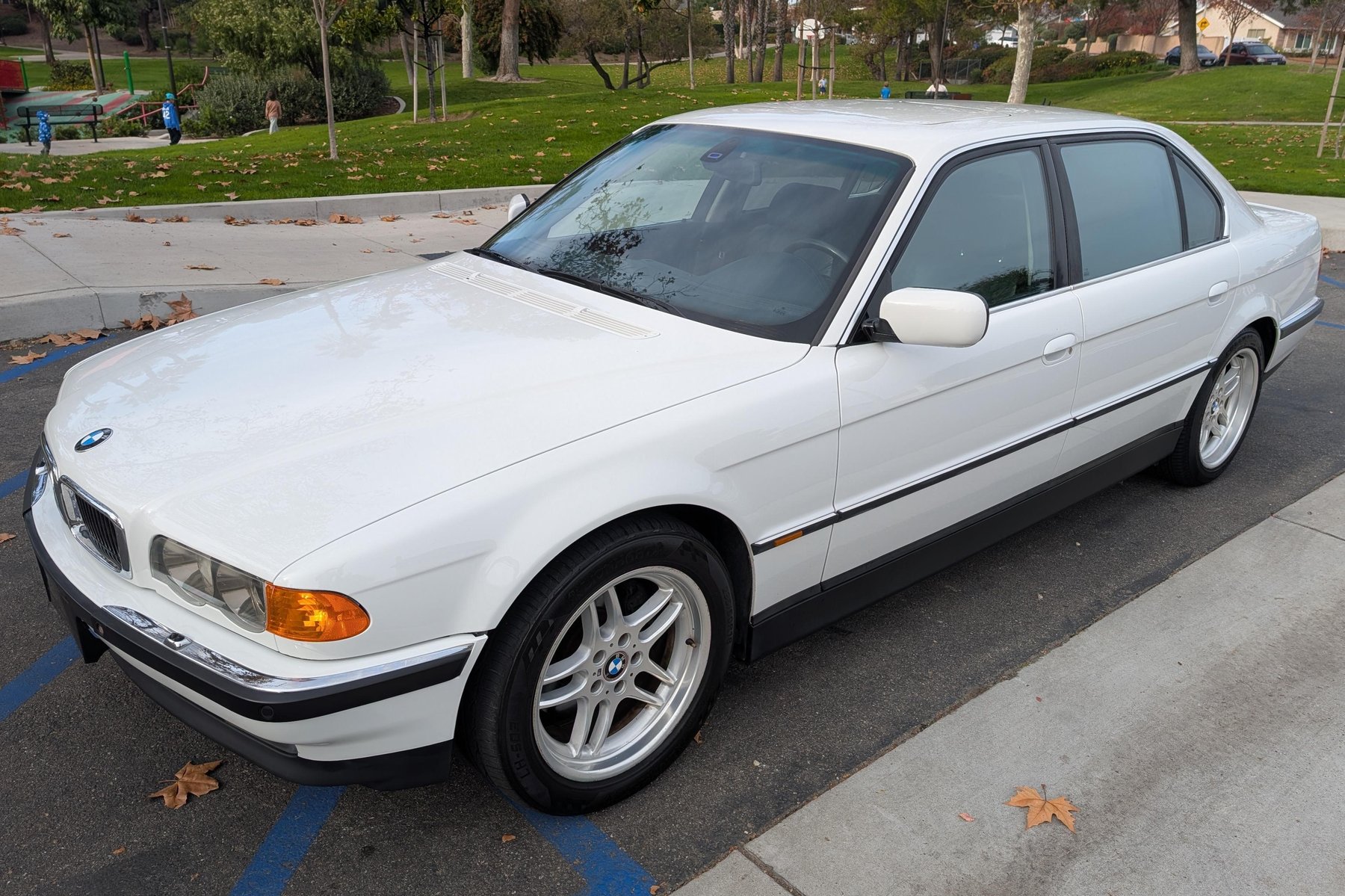 2000 BMW 750 iL VIN WBAGJ0103YDG50973 | Hagerty Valuation Tools