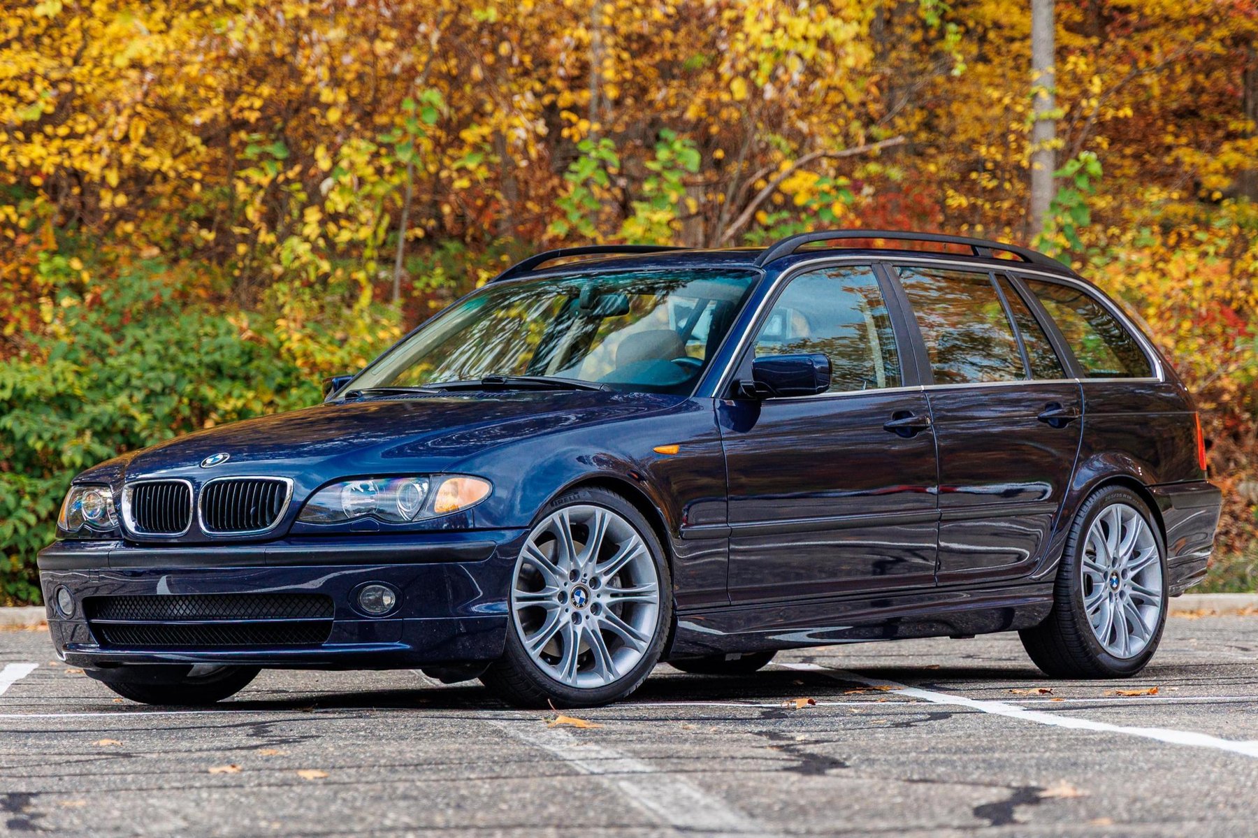 2002 BMW 325it VIN WBAEN33452PC10840 | Hagerty Valuation Tools