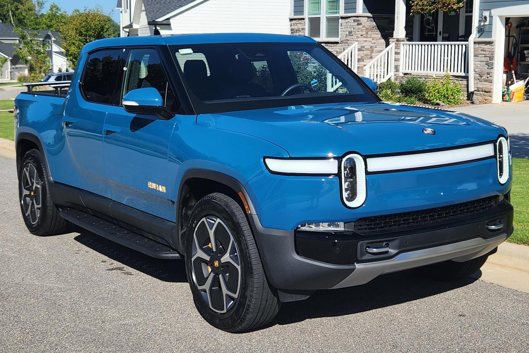 2022 Rivian R1T Adventure 7FCTGAAA0NN012353 | Hagerty Valuation Tools