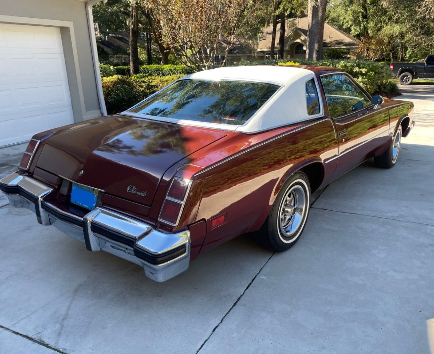 1976 Oldsmobile Cutlass Salon VIN 3G37R6M339409 | Hagerty Valuation Tools