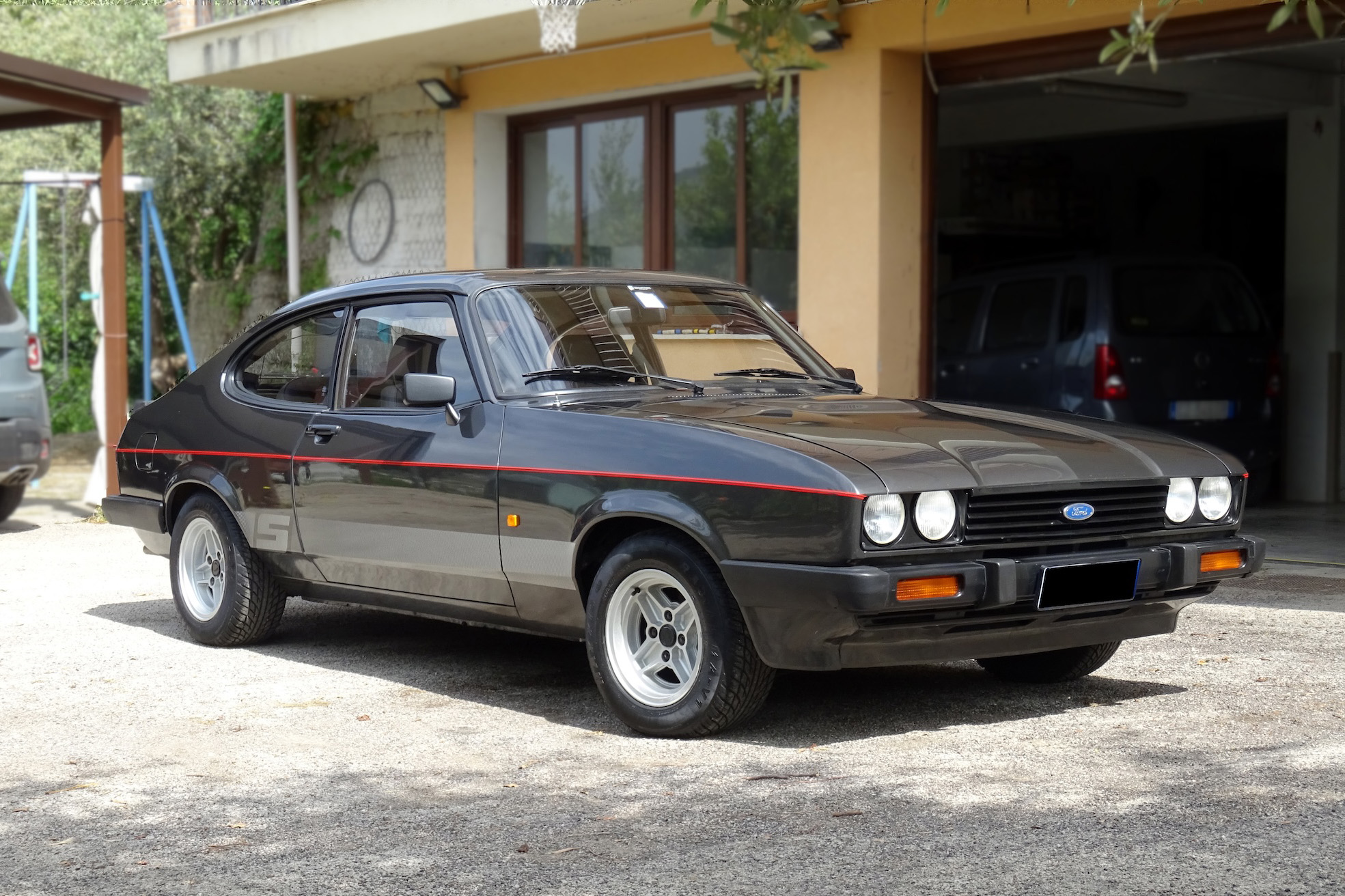 1981 Ford Capri III 2.3S VIN WF0CXXGAECBG27729 | Hagerty Valuation Tools