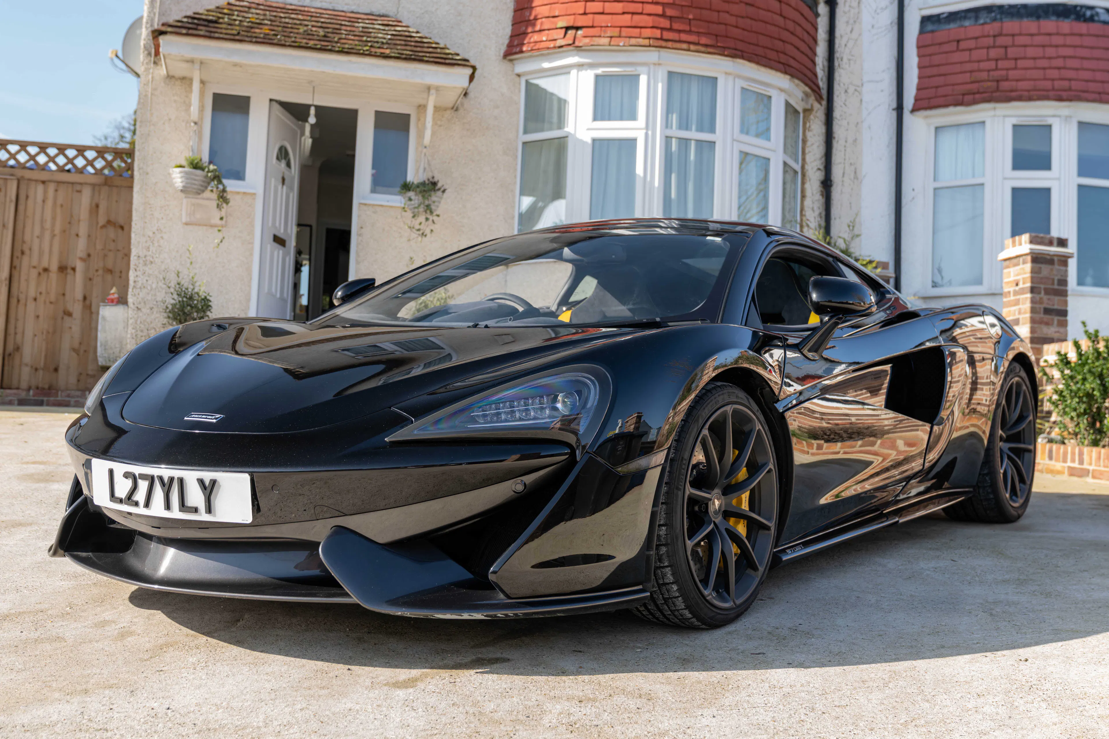2020 McLaren 570GT VIN SBM13GACXKW006067 | Hagerty Valuation Tool®