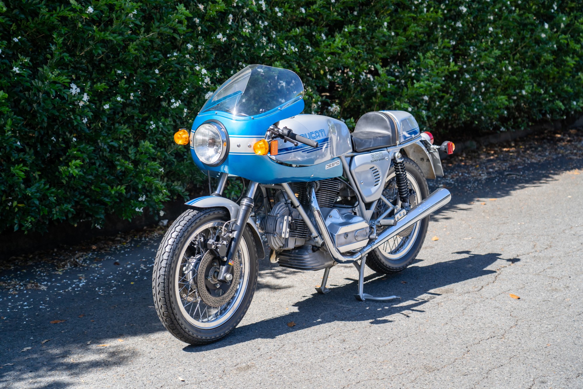 1976 Ducati 900 SS Square Case VIN DM860SS086569 | Hagerty Valuation Tools