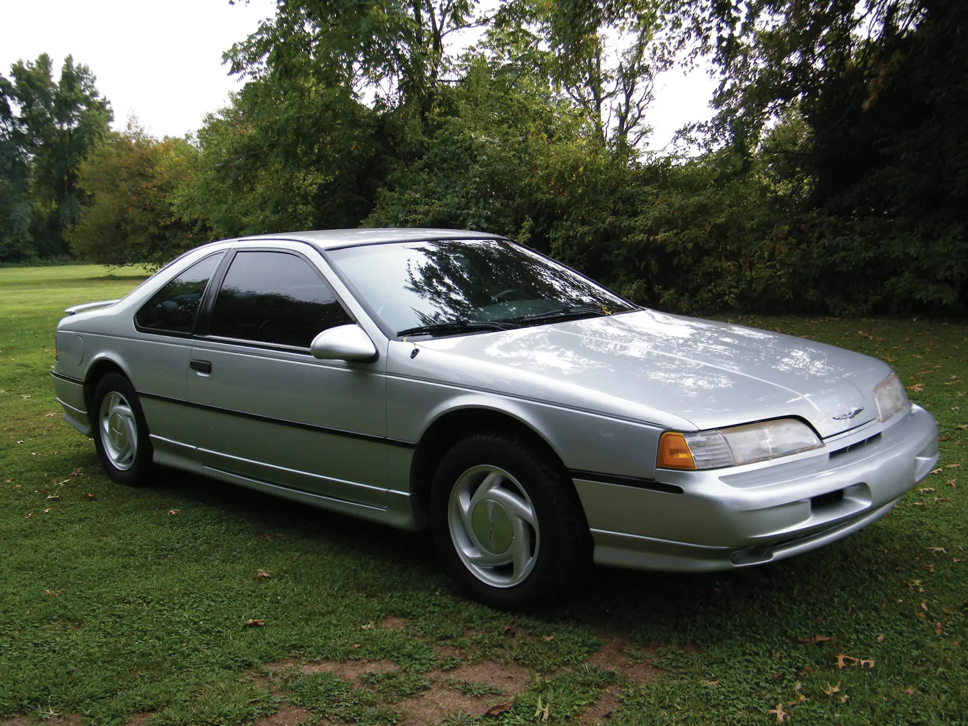 1992 Ford Thunderbird Super Coupe VIN 1FAPP64R4NH112532 | Hagerty ...