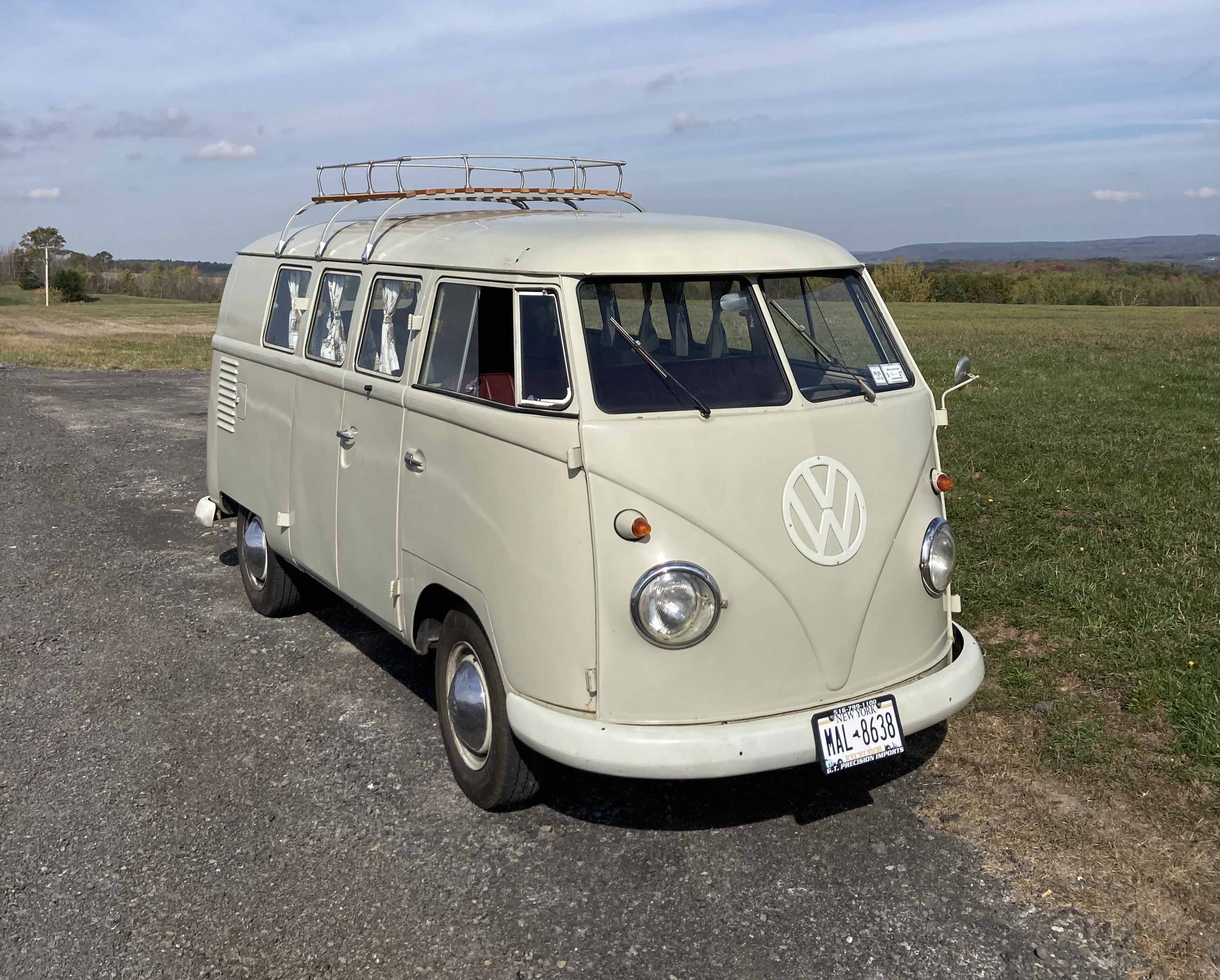 1960 Volkswagen Transporter (Van) VIN 566642 | Hagerty Valuation Tools