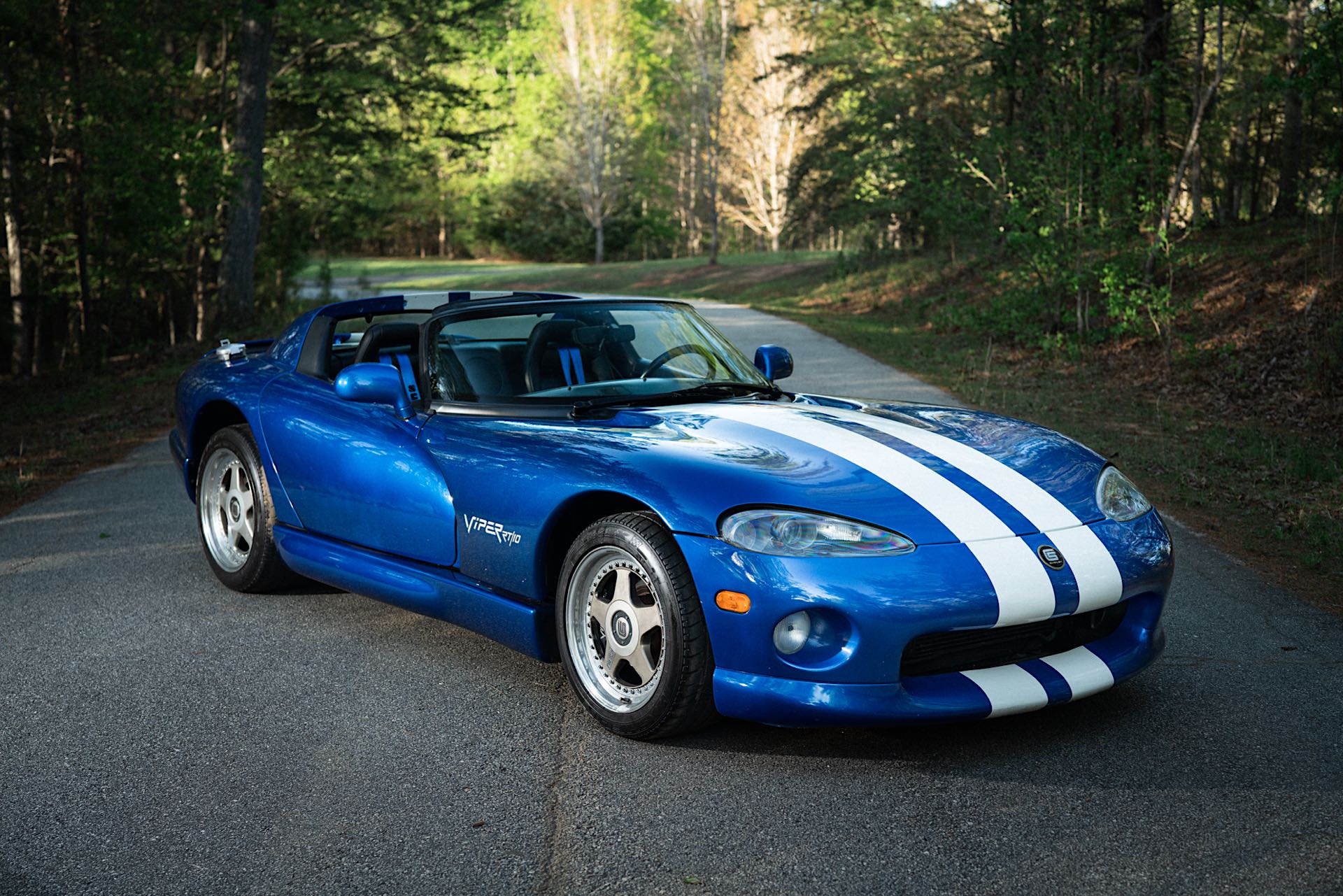 1996 Dodge Viper RT/10 VIN 1B3BR65E3TV100530 | Hagerty Valuation Tools