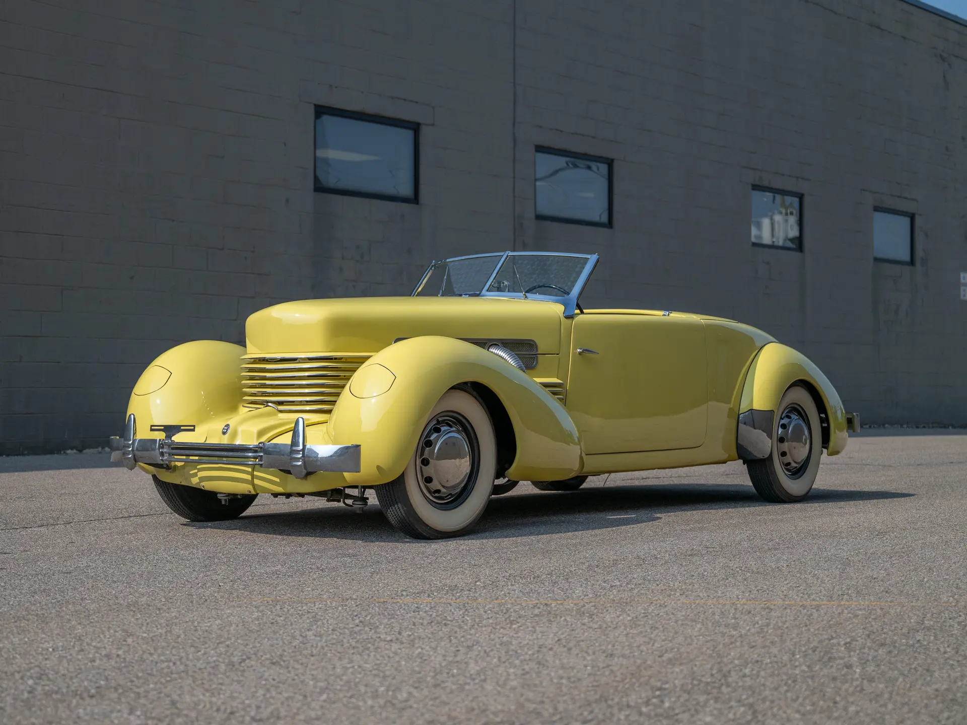 1937 Cord 812 Supercharged VIN FC2737 | Hagerty Valuation Tools