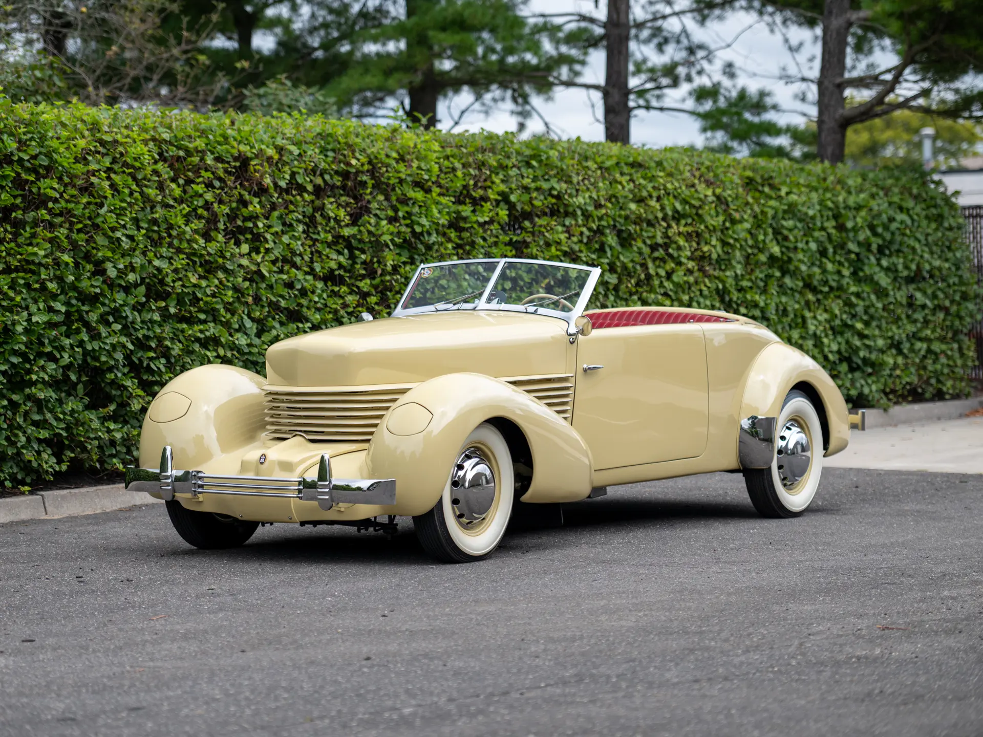 1936 Cord 810 VIN 1452 | Hagerty Valuation Tools