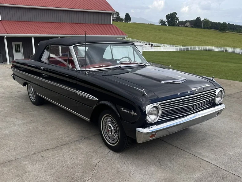 1963 Ford Falcon Futura VIN 3H15F252304 | Hagerty Valuation Tools